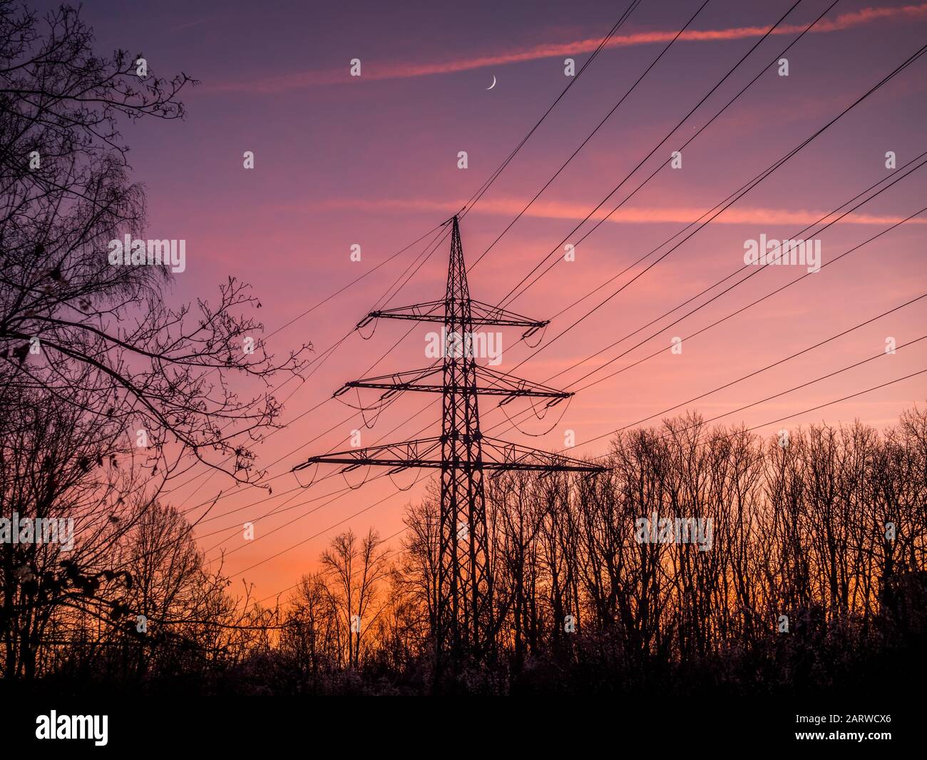 Power lines in the sunset hi-res stock photography and images - Alamy