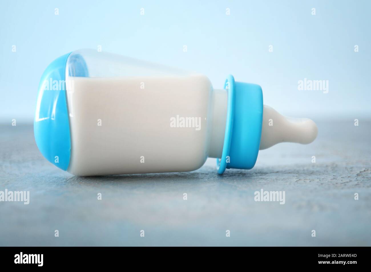 Baby milk formula hi-res stock photography and images - Alamy