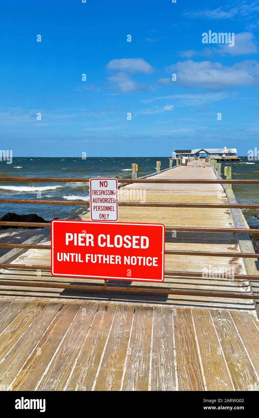 ANNA MARIA, FL - October 2, 2017: Anna Maria Historic Pier is closed ...