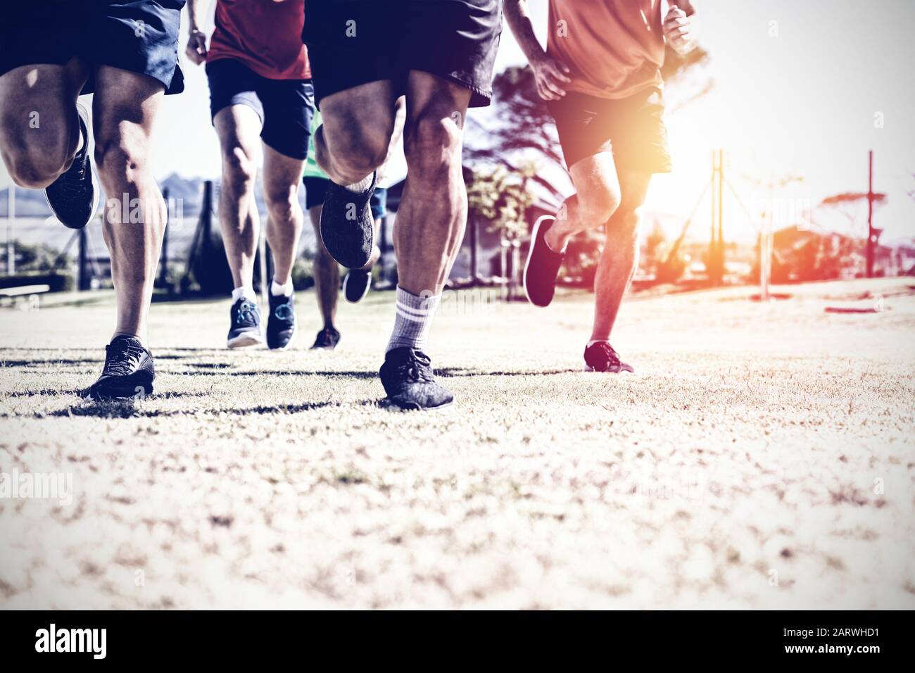 Men running to train Stock Photo - Alamy