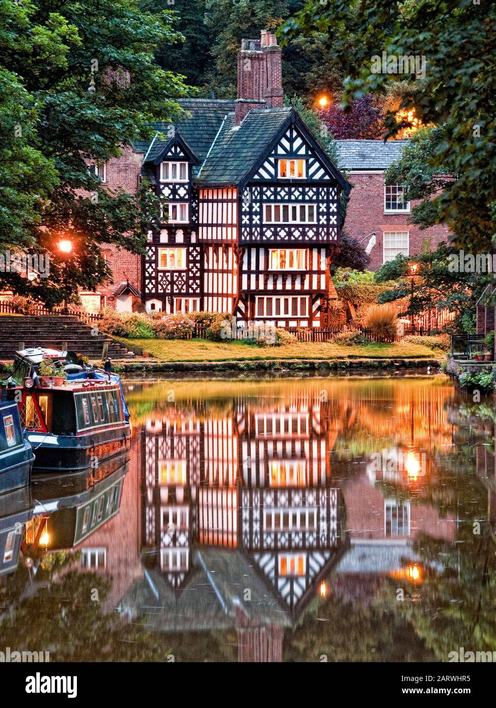 Packet house worsley hi-res stock photography and images - Alamy
