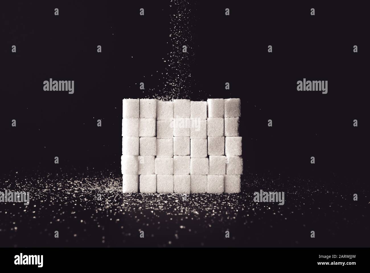 Sprinkling sand hi-res stock photography and images - Alamy