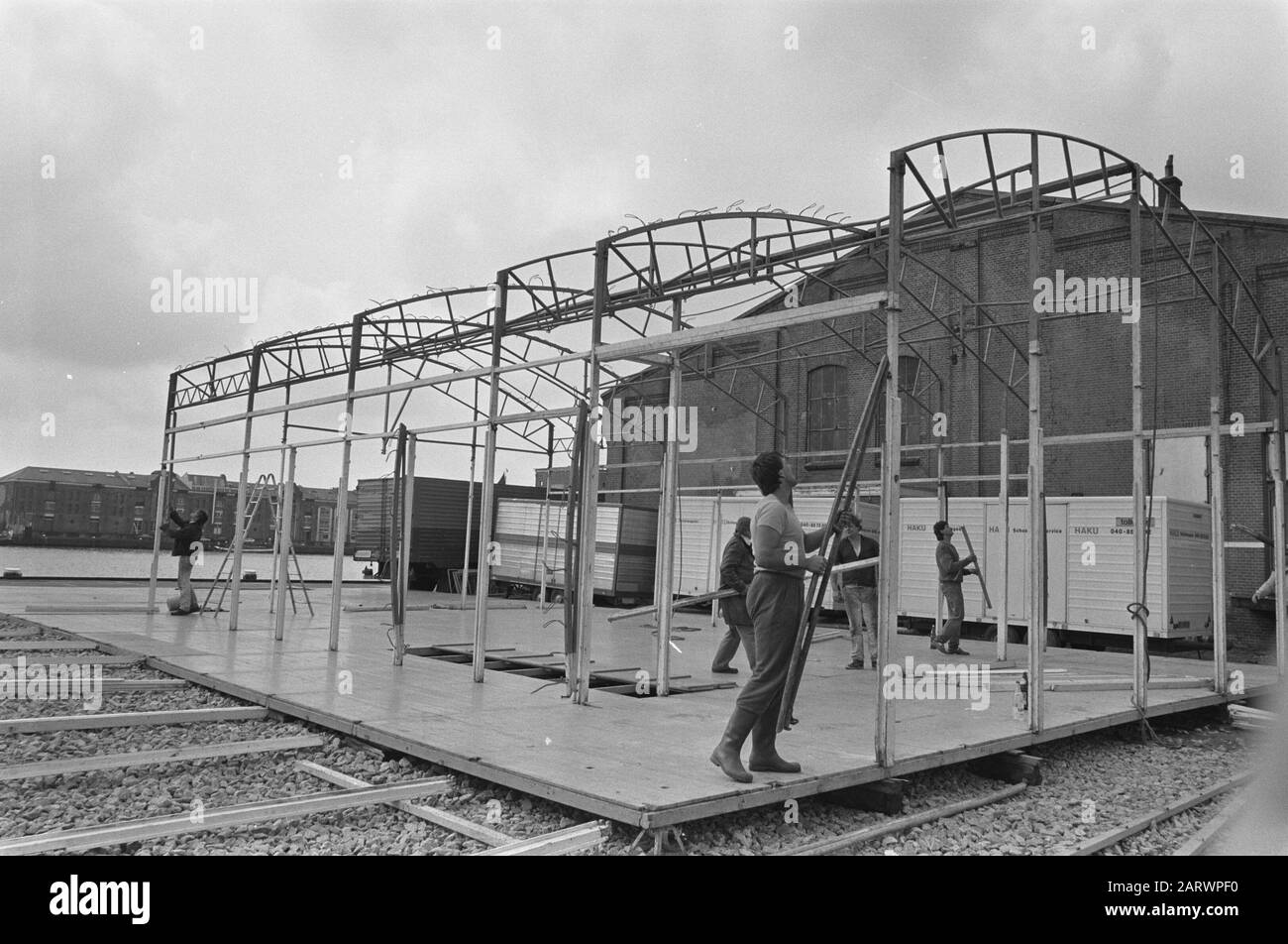 Preparation Sail, set up stall Date: 29 July 1985 Setting name: Sail ...