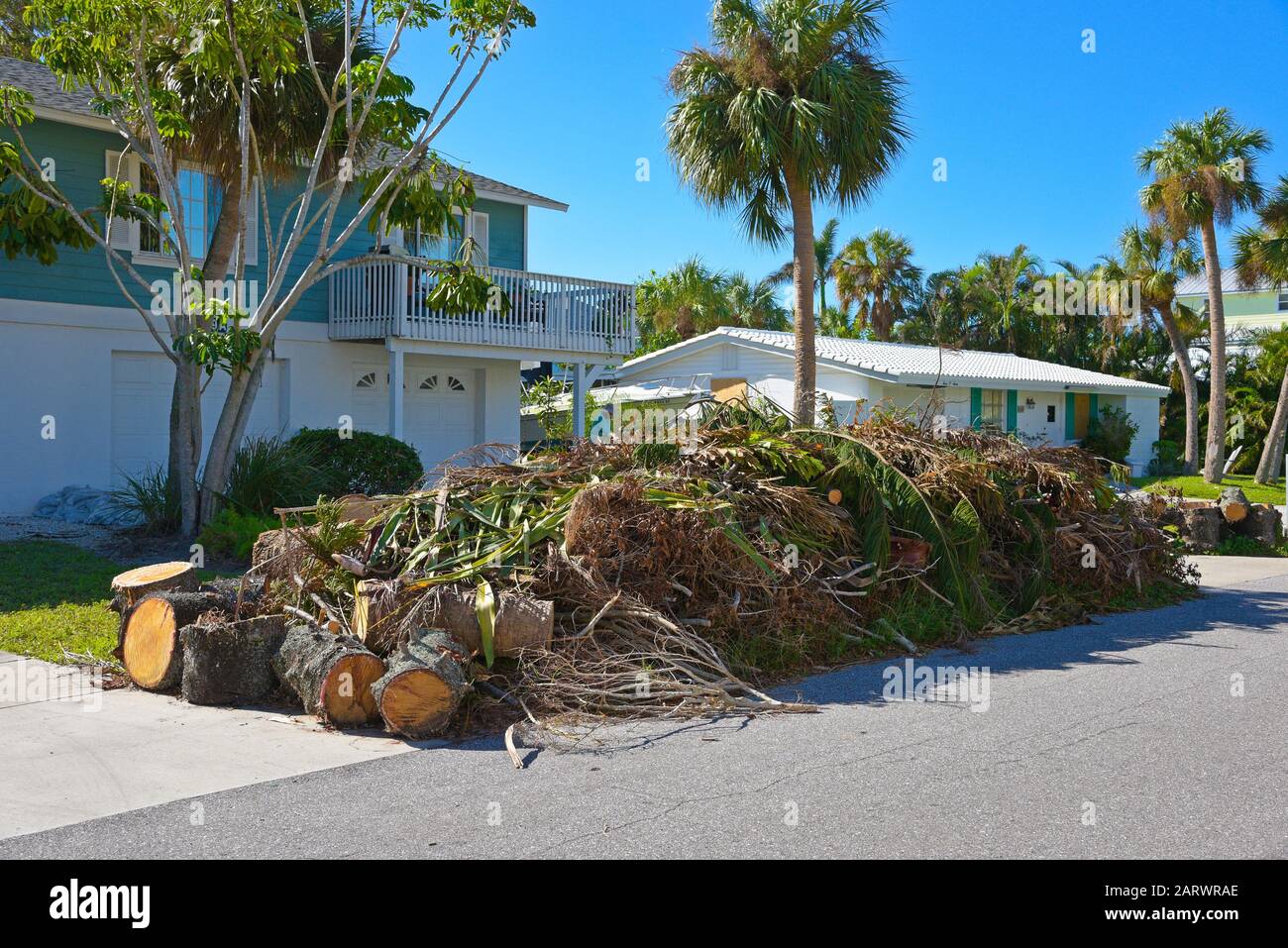Hurricane aftermath island hi-res stock photography and images - Alamy