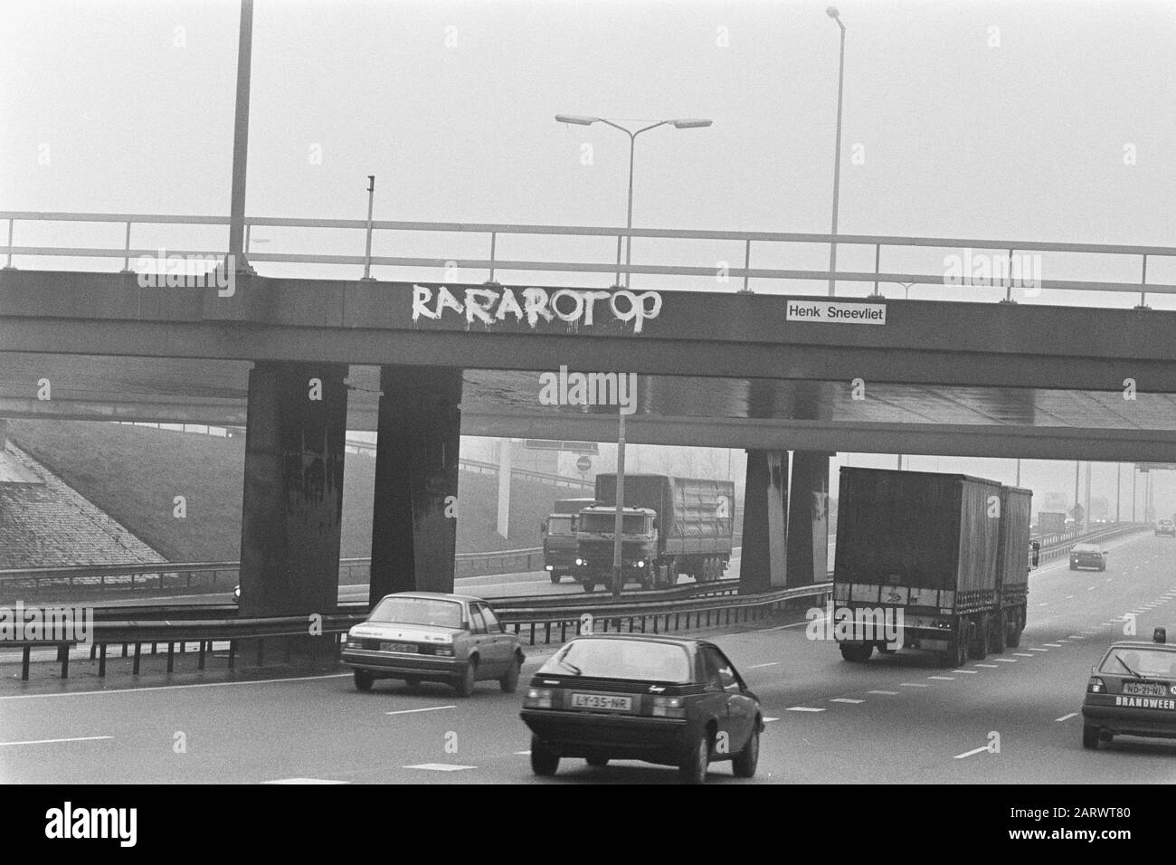 Text rara rot op hi-res stock photography and images - Alamy