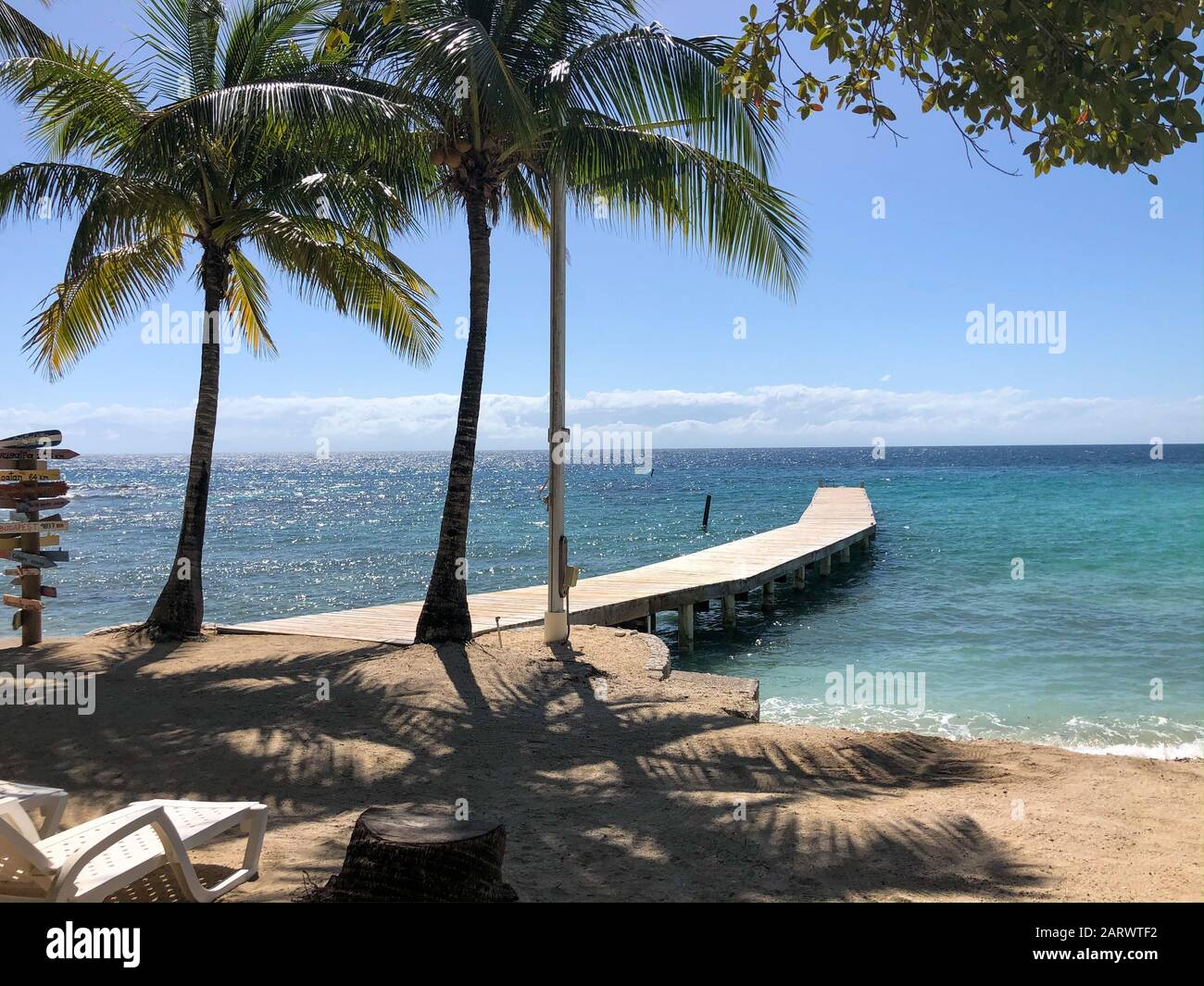Beautiful shot of a ramp in the beach with a breathtaking view of the ...