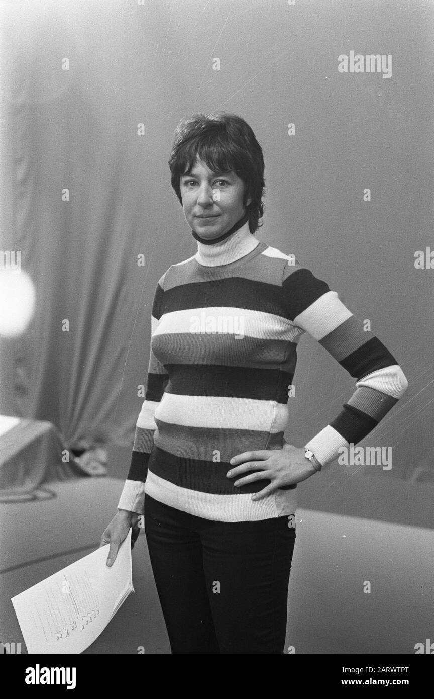 30 november 1971 hi-res stock photography and images - Alamy