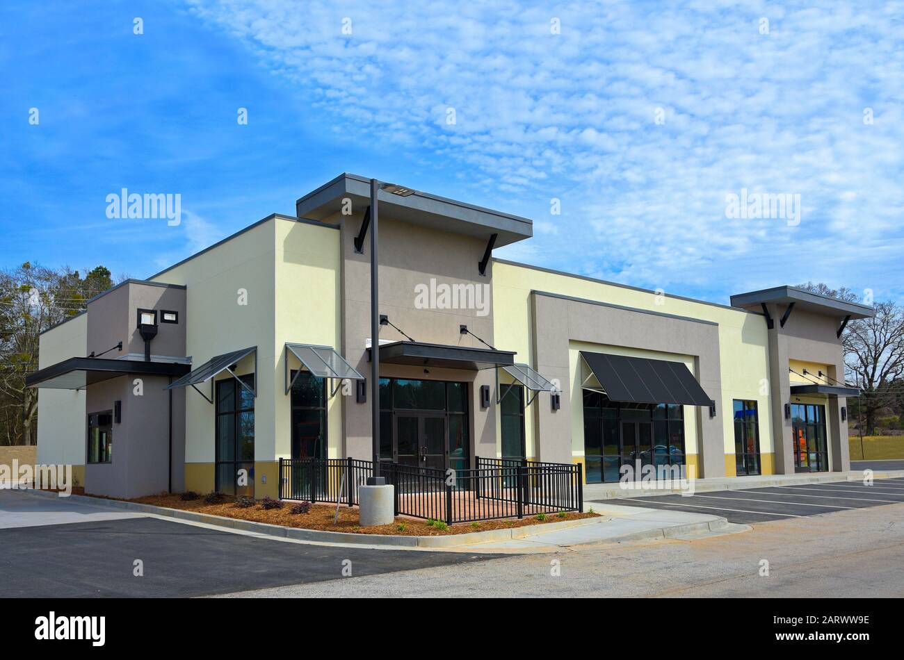 New Commercial Building with Retail, Restaurant and Office Space ...