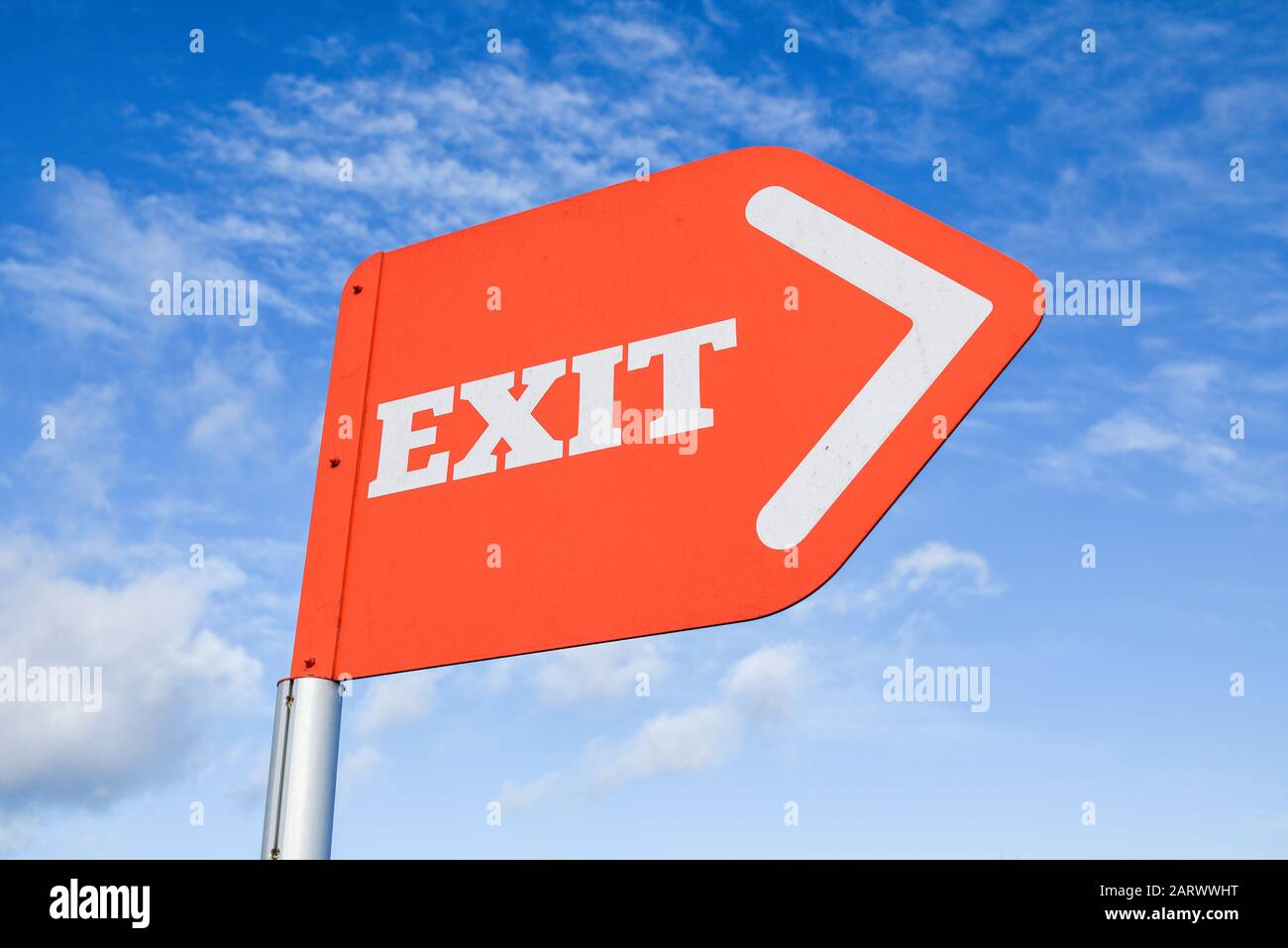 Exit sign red hi-res stock photography and images - Alamy