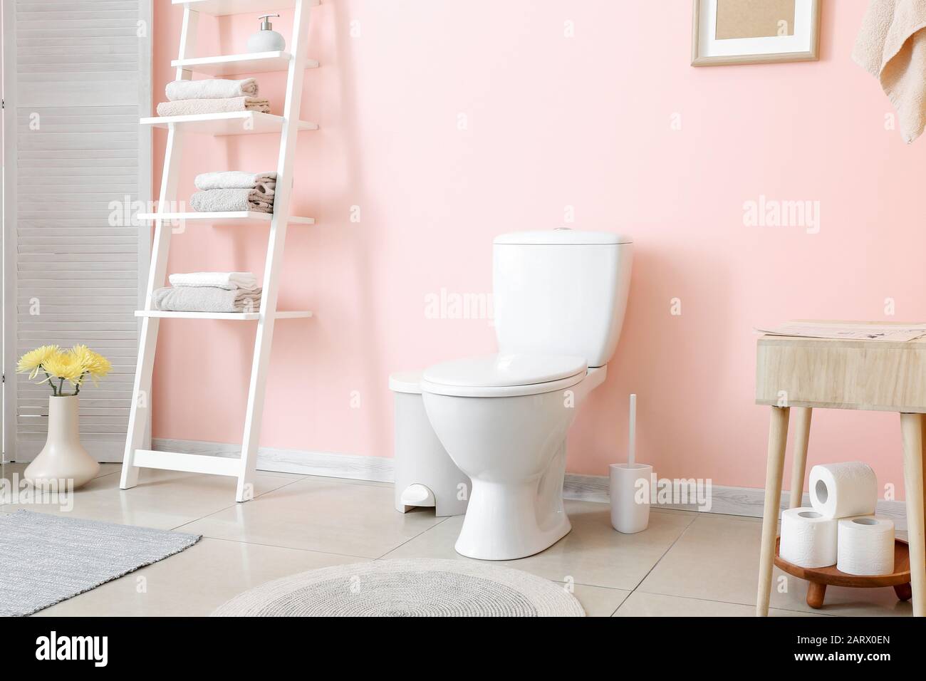 Interior of clean modern bathroom Stock Photo - Alamy