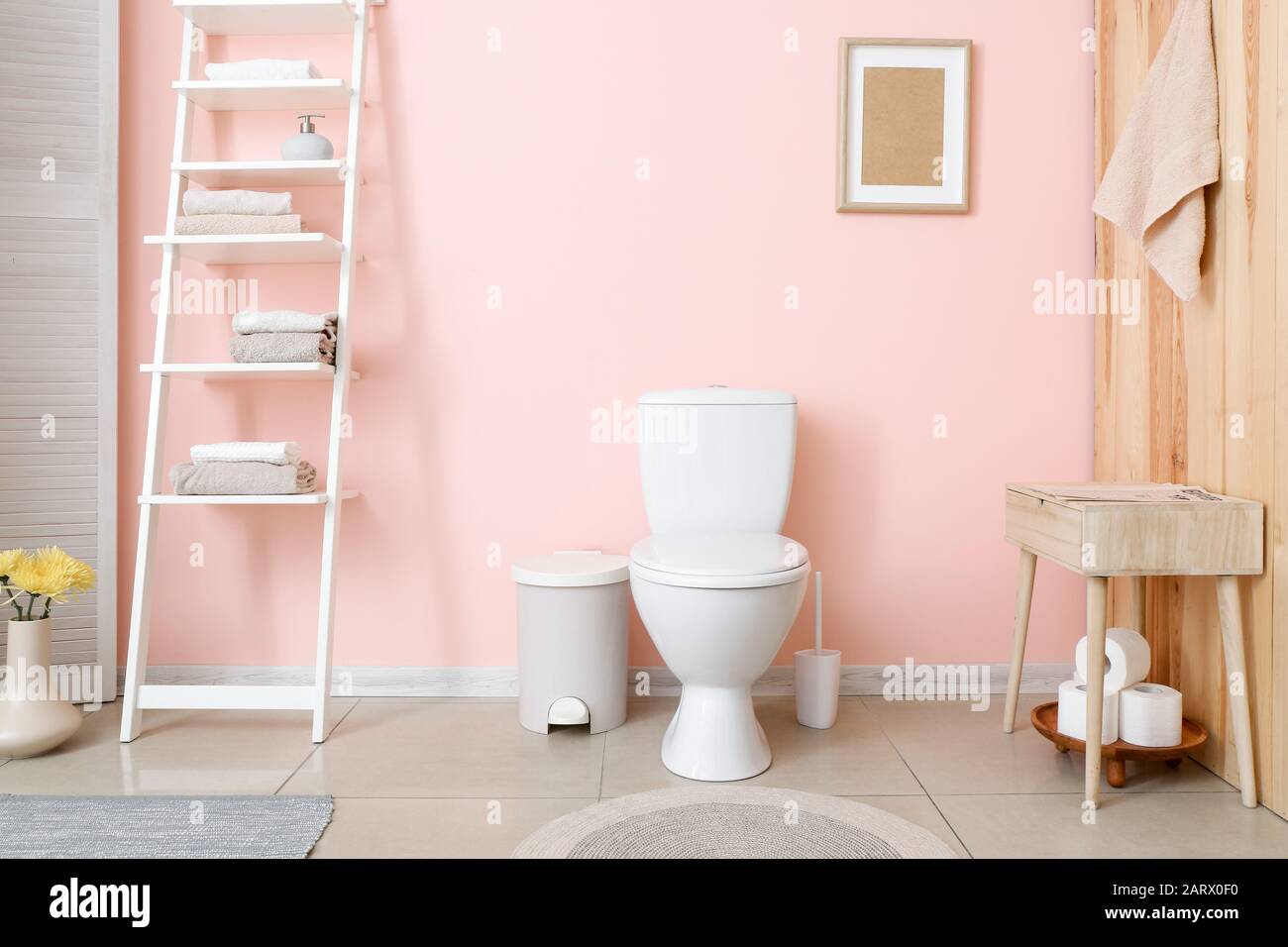 Interior of clean modern bathroom Stock Photo - Alamy