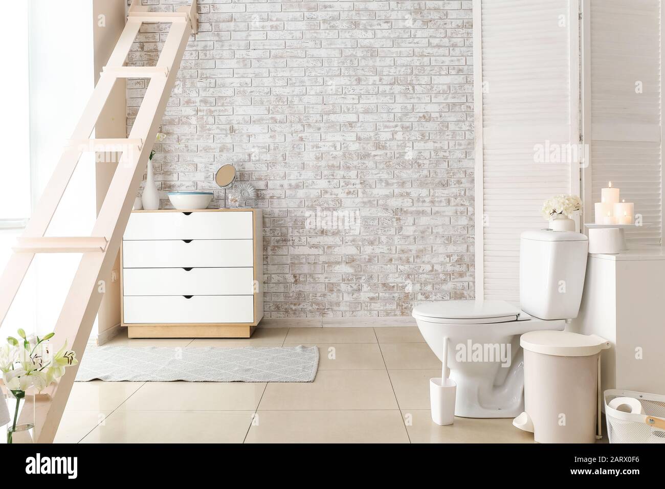 Interior of clean modern bathroom Stock Photo - Alamy