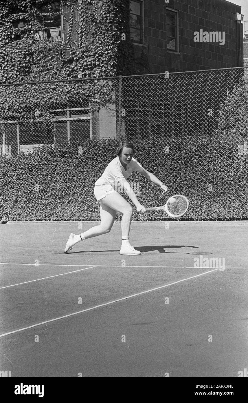 Ada bakker hi-res stock photography and images - Alamy