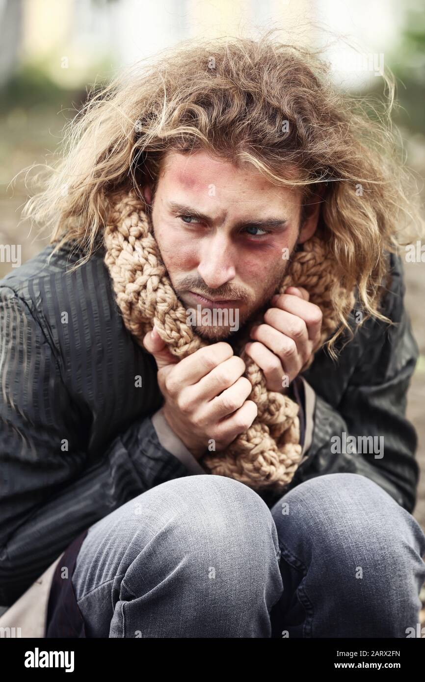 Portrait of poor homeless man outdoors Stock Photo - Alamy