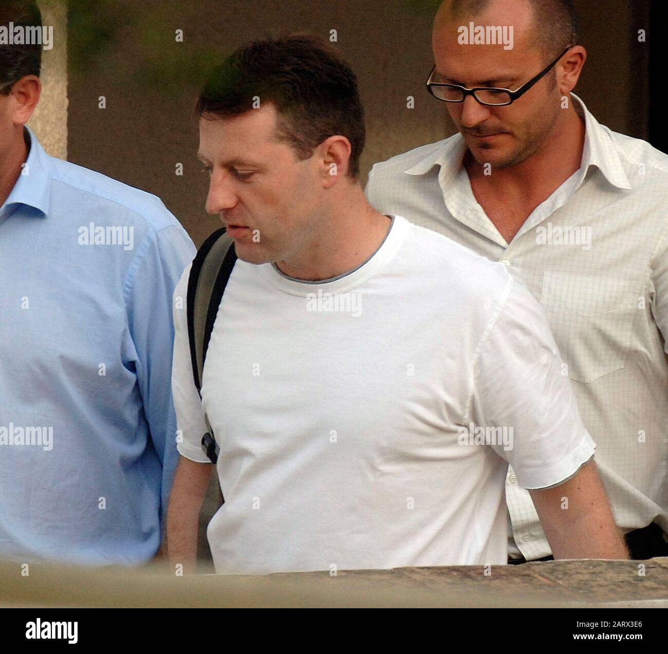 Gerry McCann leaving the apartment at the Ocean Club in Praia Da Luz ...
