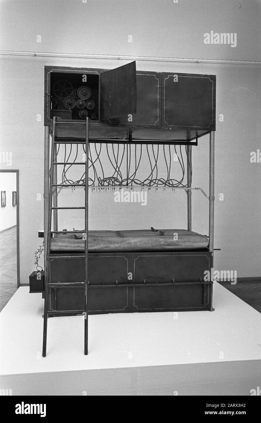 Exhibition bachelor machines hi-res stock photography and images - Alamy