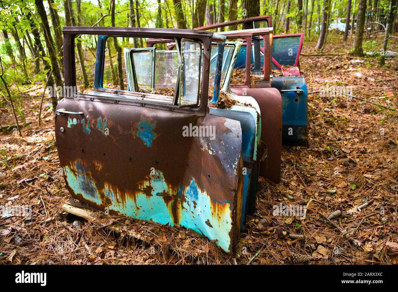 Old car doors hi-res stock photography and images - Alamy