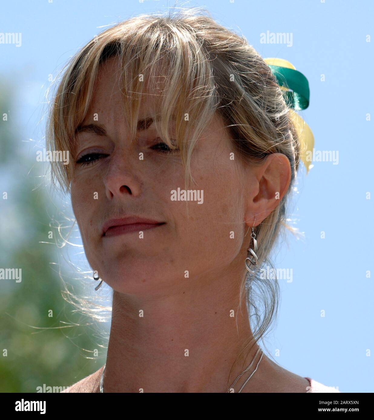 Gerry kate mccann in praia da luz hi-res stock photography and images ...