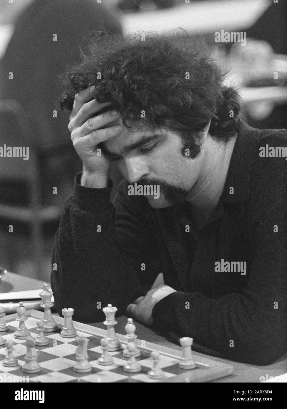 Tim krabbe Black and White Stock Photos & Images - Alamy