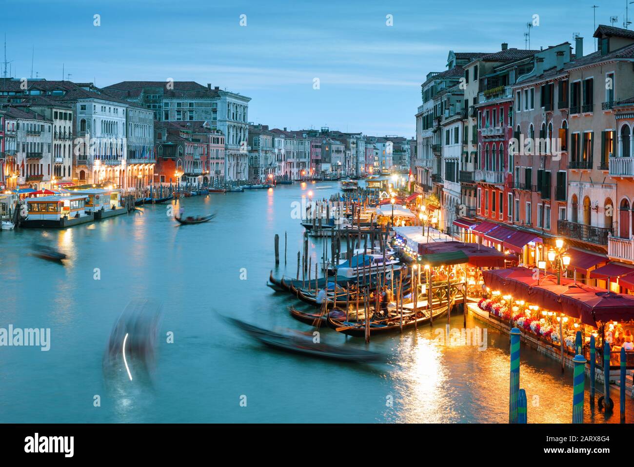 Night shot panorama hi-res stock photography and images - Alamy