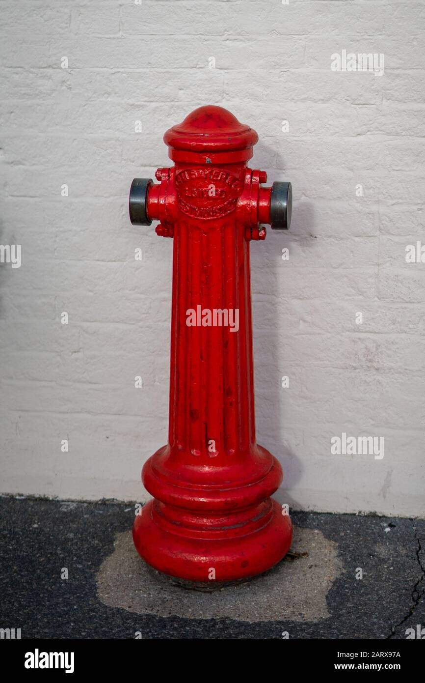 Vintage fire hydrant hi-res stock photography and images - Alamy