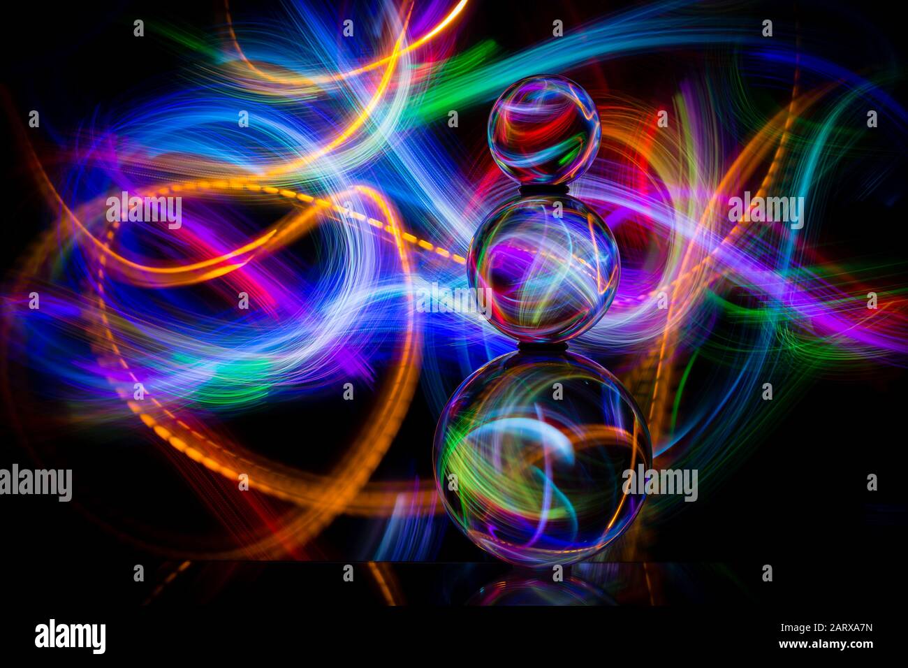 Dynamic glowing balls in blue hi-res stock photography and images - Alamy