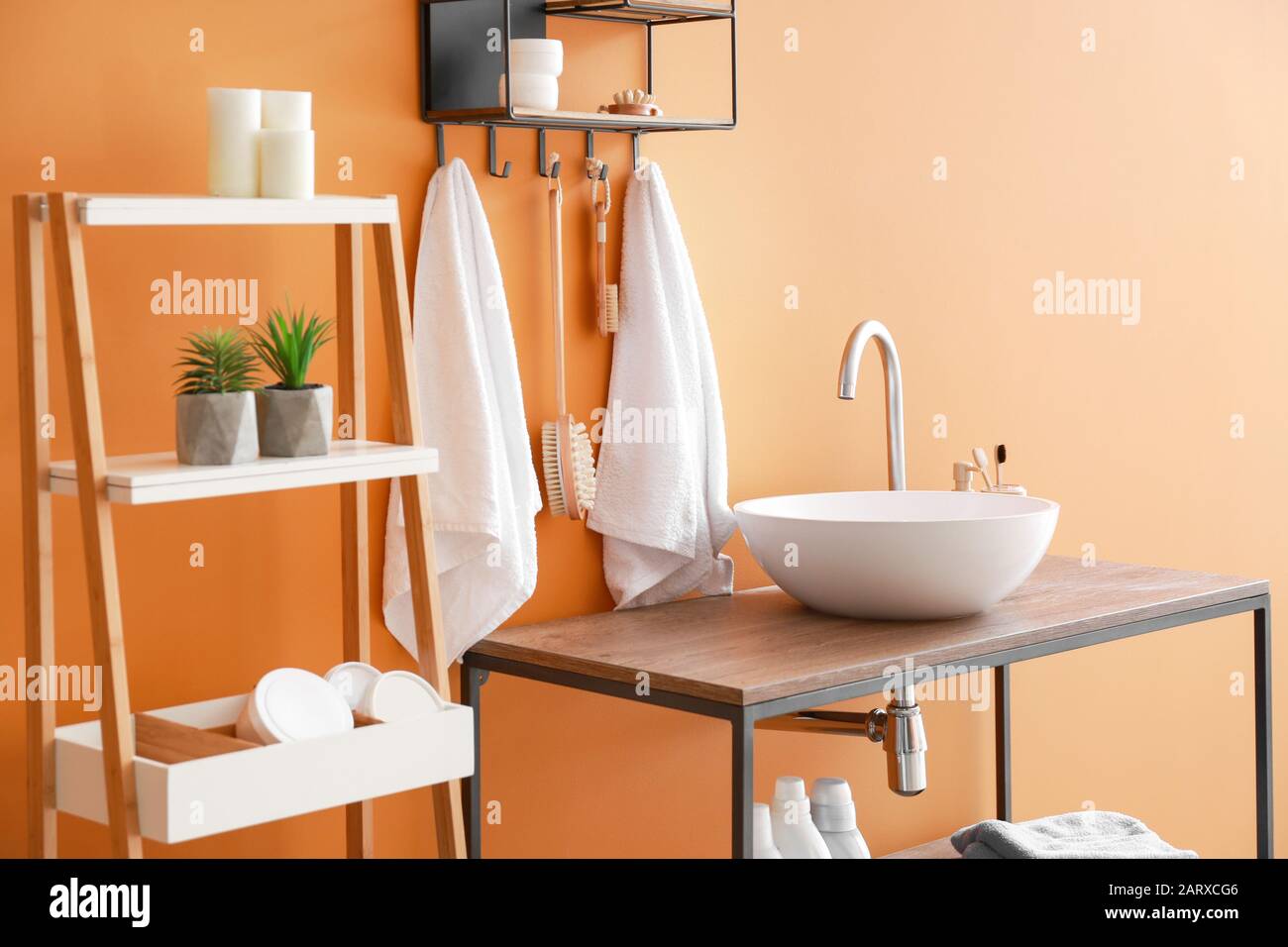 Interior of modern clean bathroom Stock Photo - Alamy
