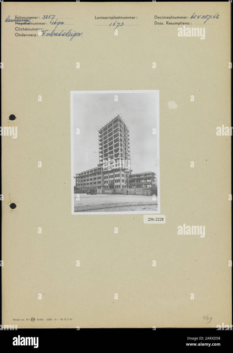 Inventory number completed hi-res stock photography and images - Alamy