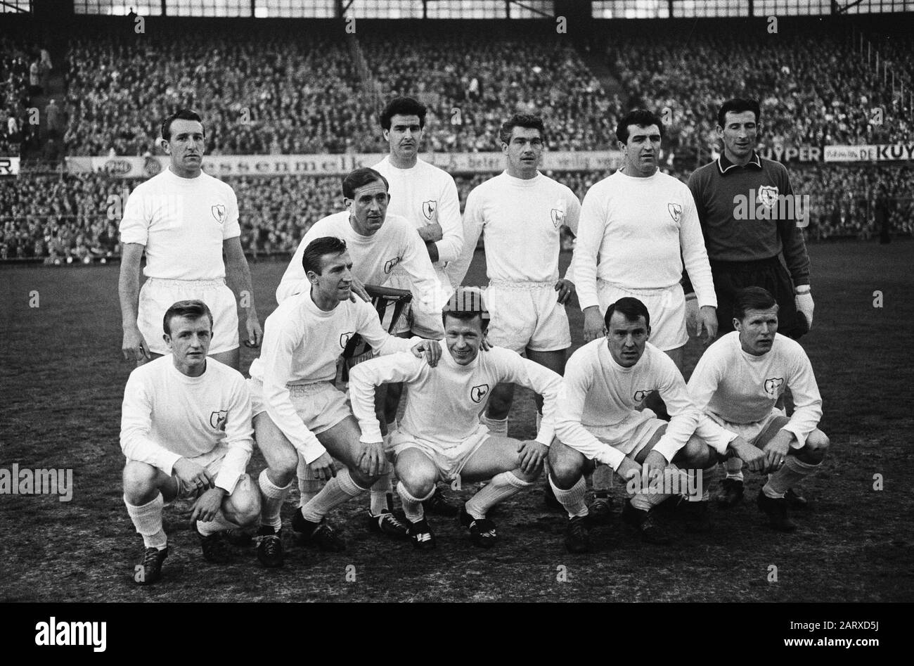 Tottenham hotspur 1963 hi-res stock photography and images - Alamy