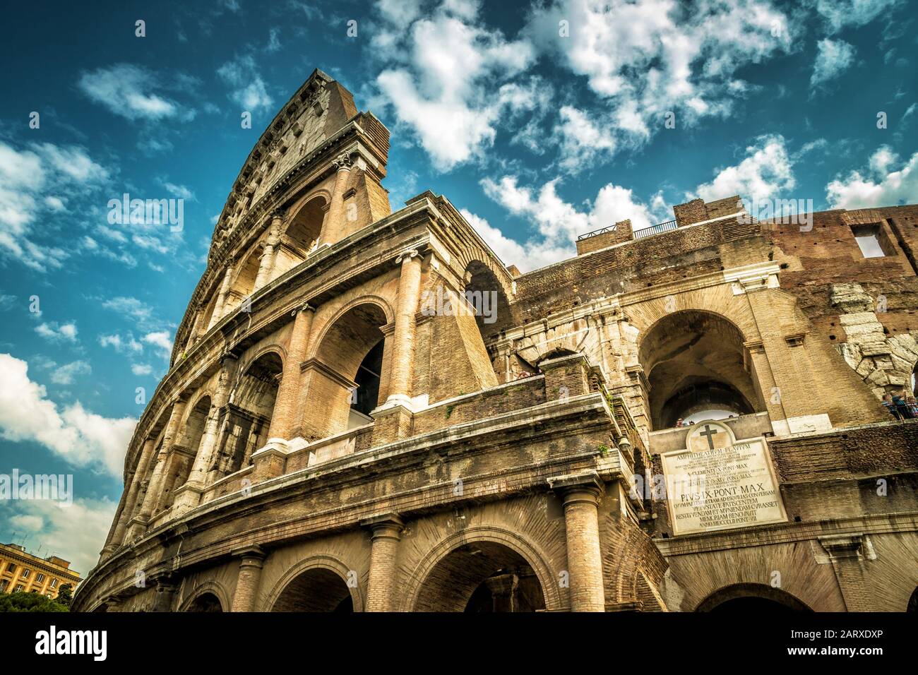 Colliseum closeup hi-res stock photography and images - Alamy