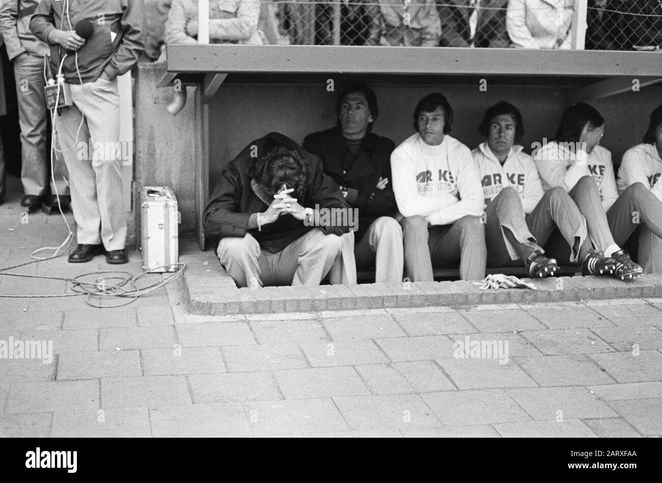 Trainer spitz kohn hi-res stock photography and images - Alamy