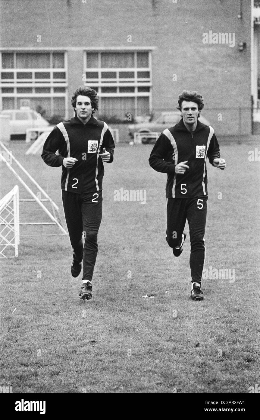 Training Ajax; Krol (r) and Van Dord during training Date: September 25 ...