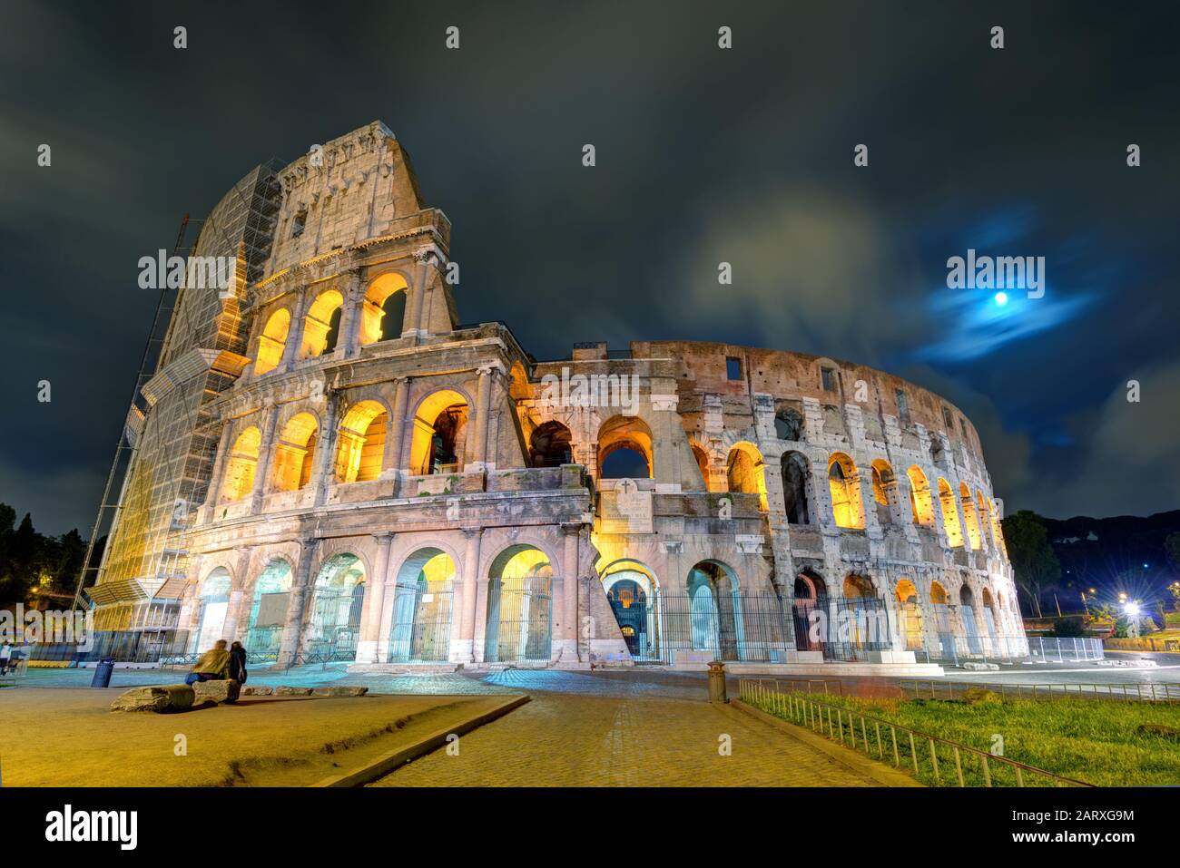 Italy coliseum hi-res stock photography and images - Alamy