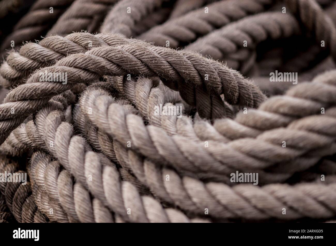 Decking rope hi-res stock photography and images - Alamy