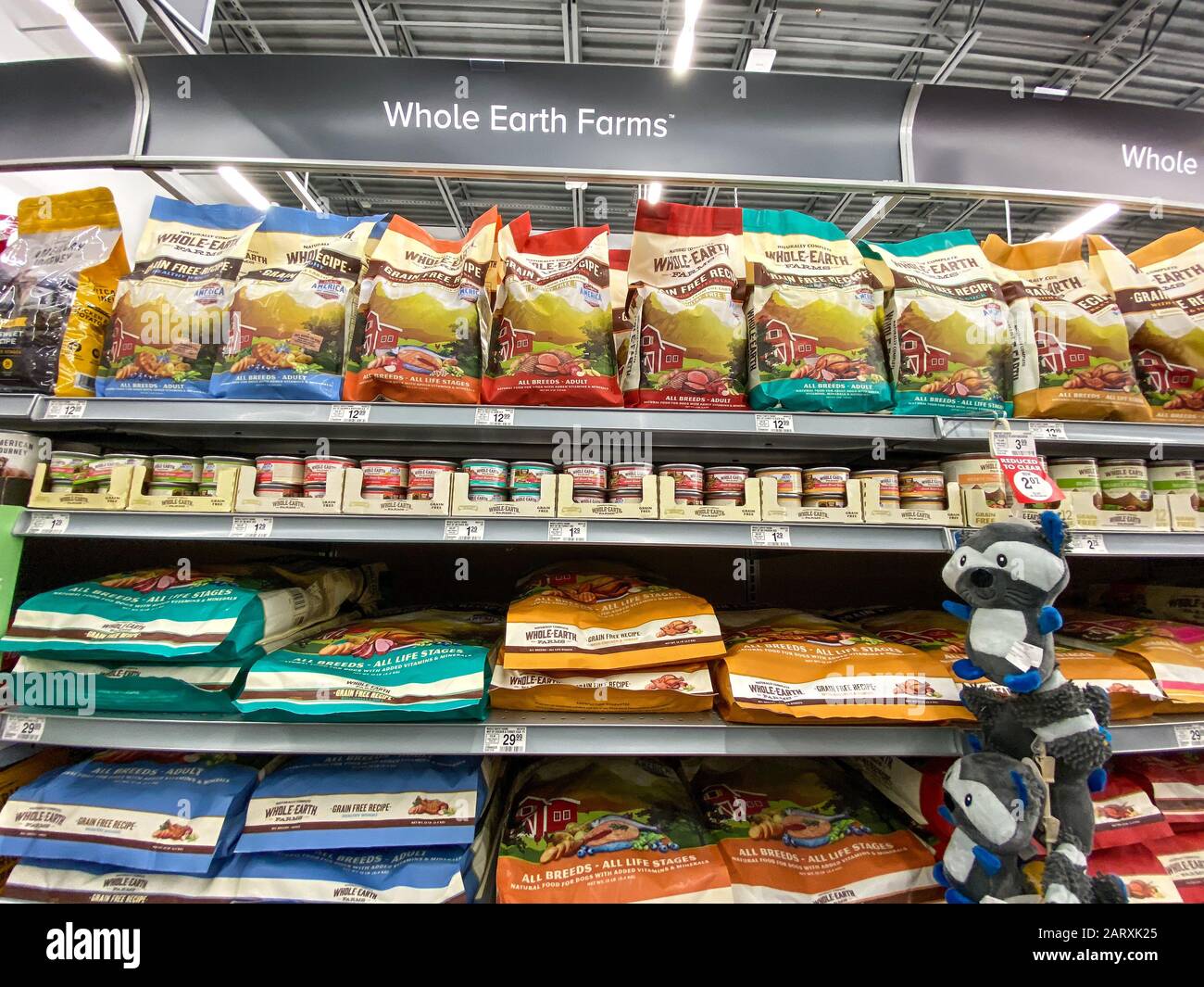 Fur farms hi-res stock photography and images - Alamy