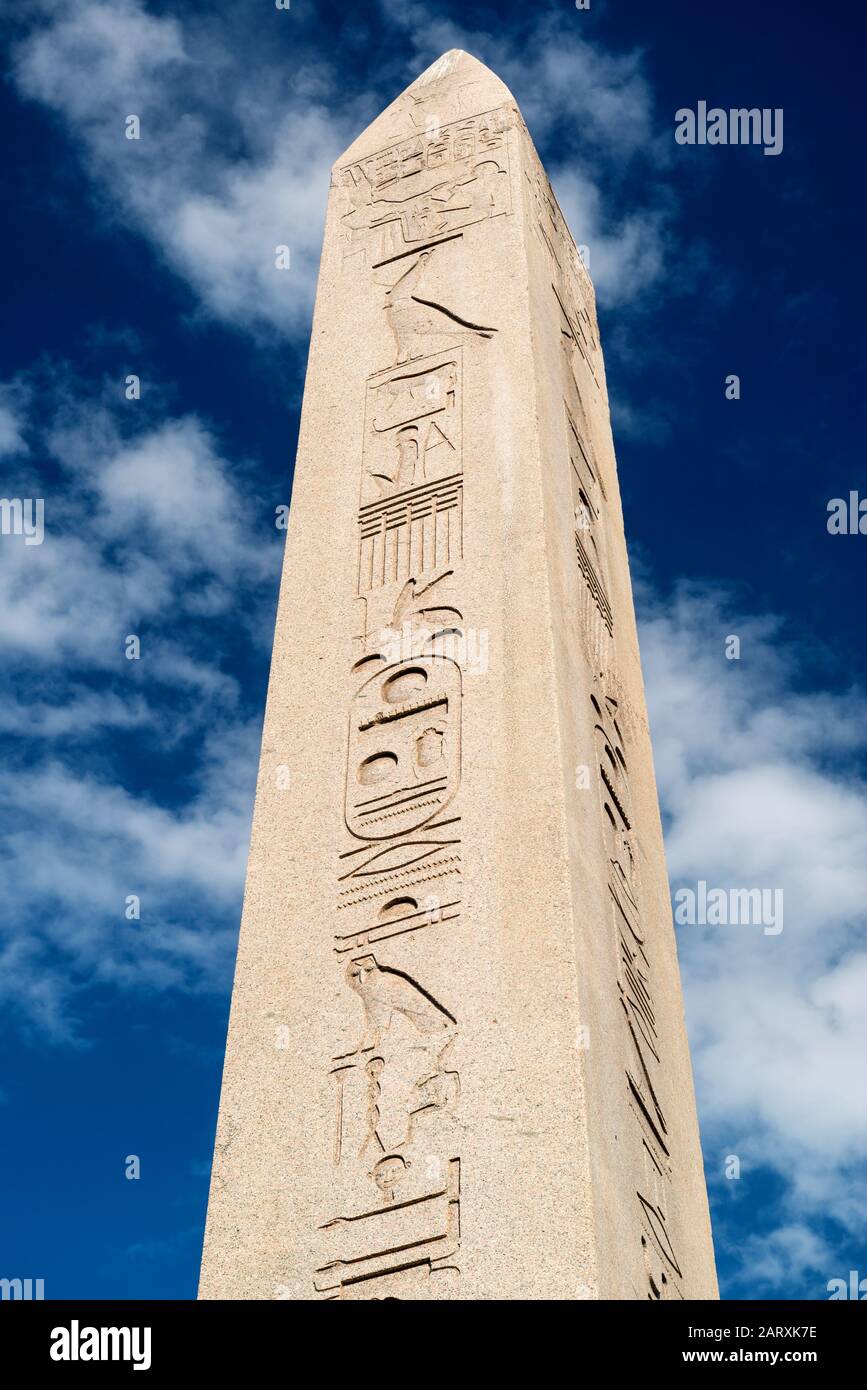 Roman egyptian architecture hi-res stock photography and images - Alamy