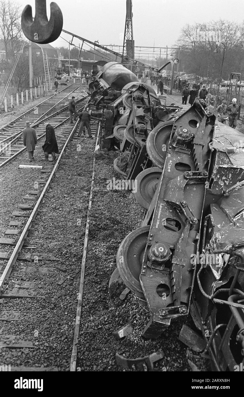 23 december 1965 hi-res stock photography and images - Alamy