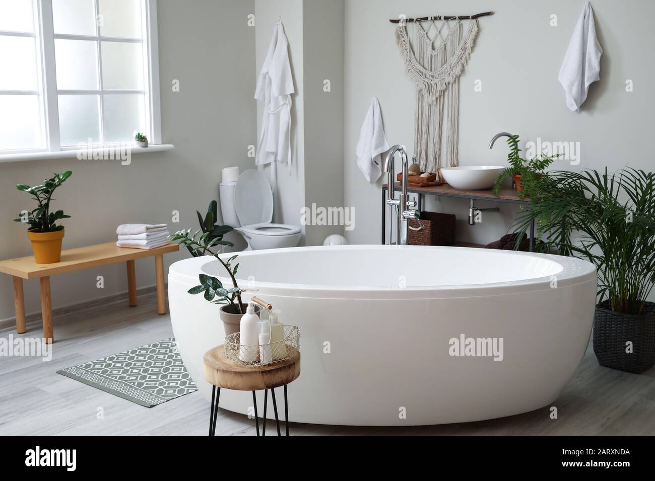 Interior of modern comfortable bathroom Stock Photo - Alamy