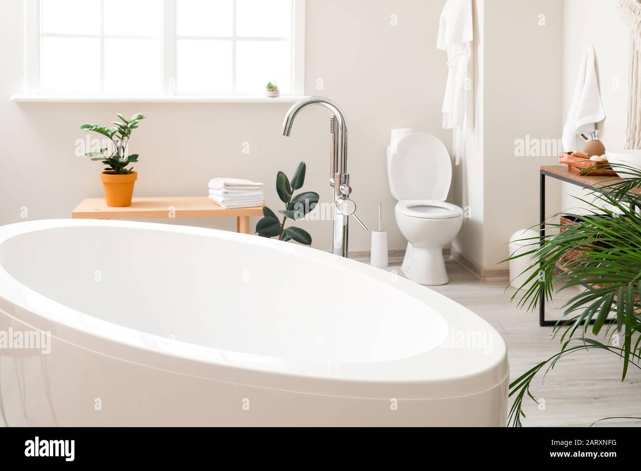Interior of modern comfortable bathroom Stock Photo - Alamy