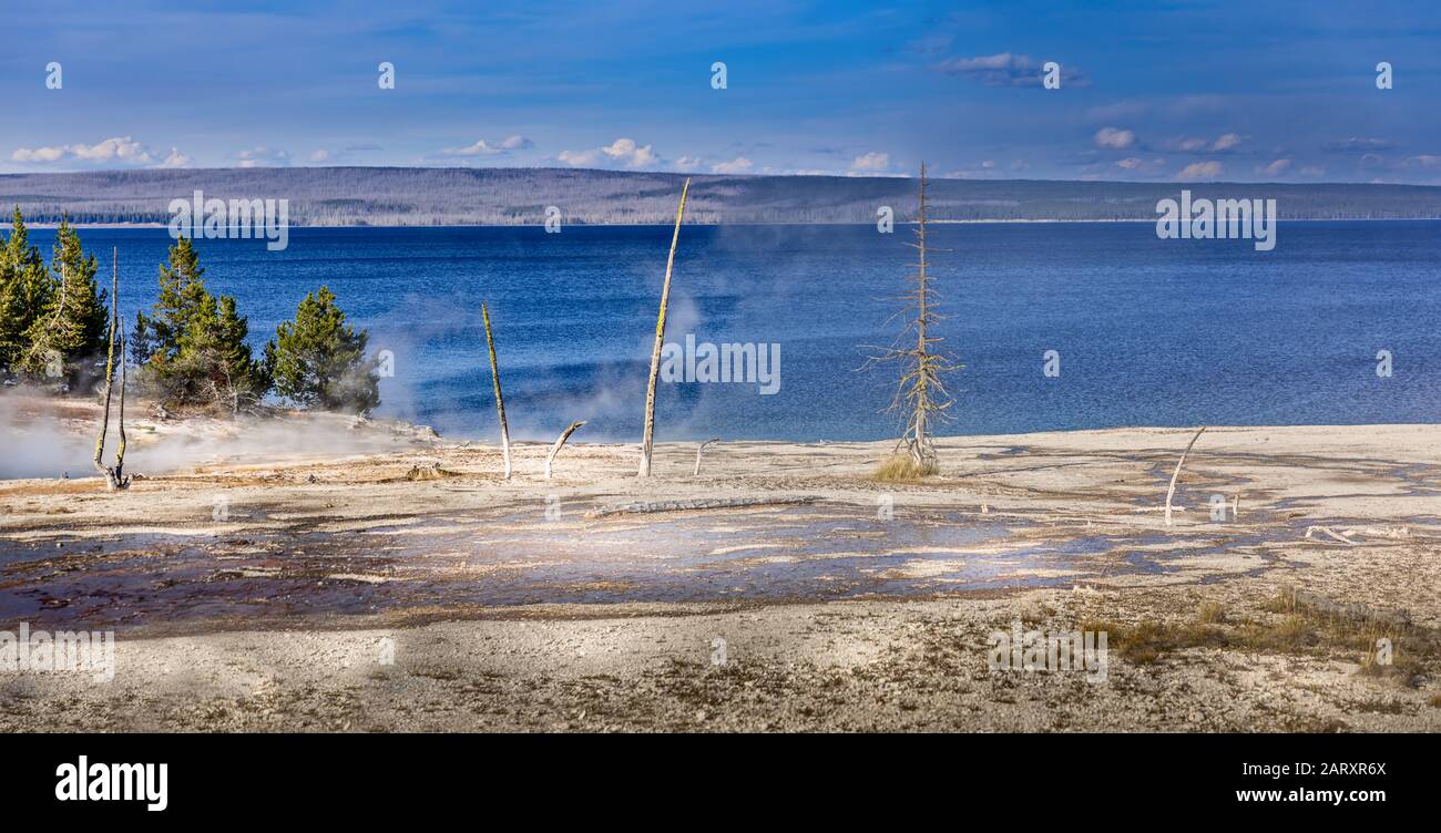 Panoramic view on yellowstone hi-res stock photography and images - Alamy