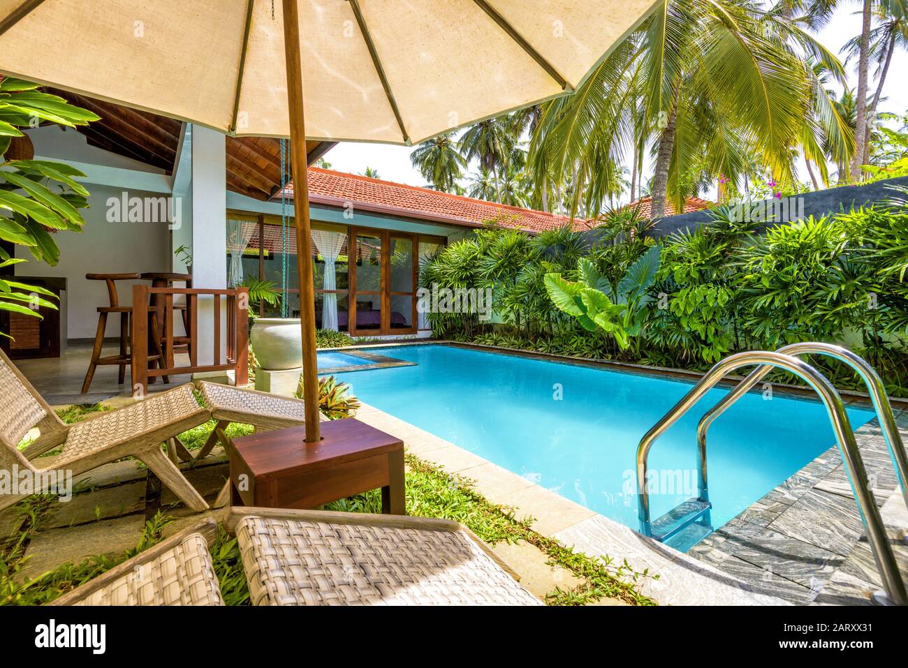 Hotel in sri lanka hi-res stock photography and images - Alamy