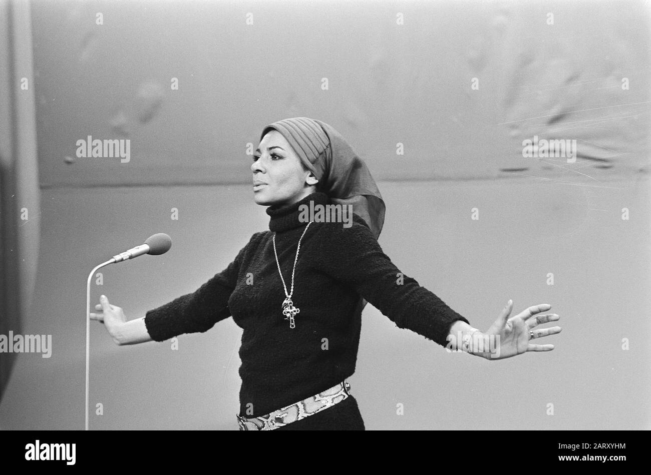 TV recordings by English singer Shirley Bassey; Shirley Bassey ...