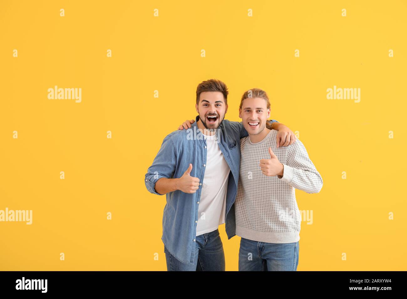 Rest for thumb hi-res stock photography and images - Alamy