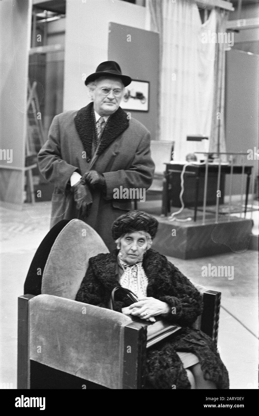 Van hensbergen hi-res stock photography and images - Alamy