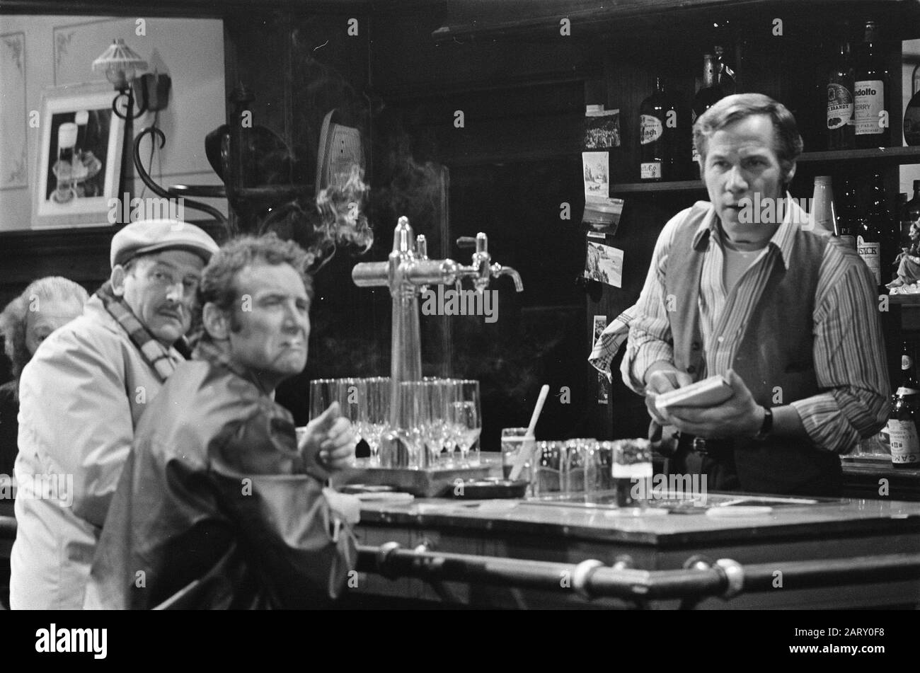 Game bar Black and White Stock Photos & Images - Alamy