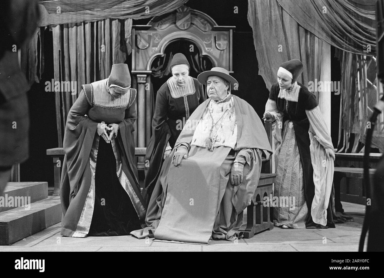 Depiction piece hi-res stock photography and images - Alamy