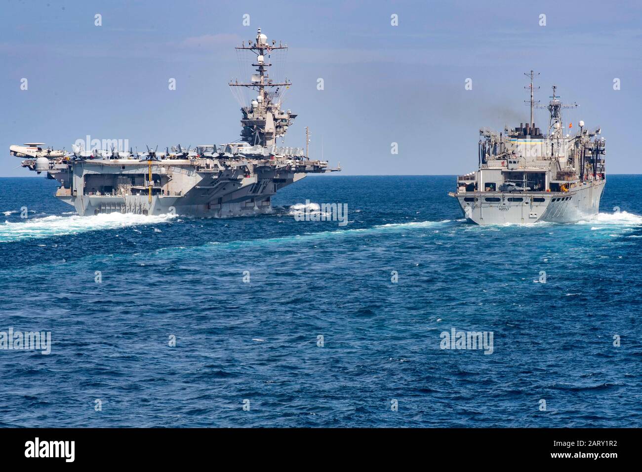 Uss lassen ddg 82 hi-res stock photography and images - Alamy
