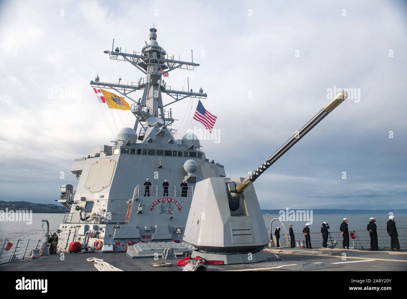 Uss gridley hi-res stock photography and images - Alamy