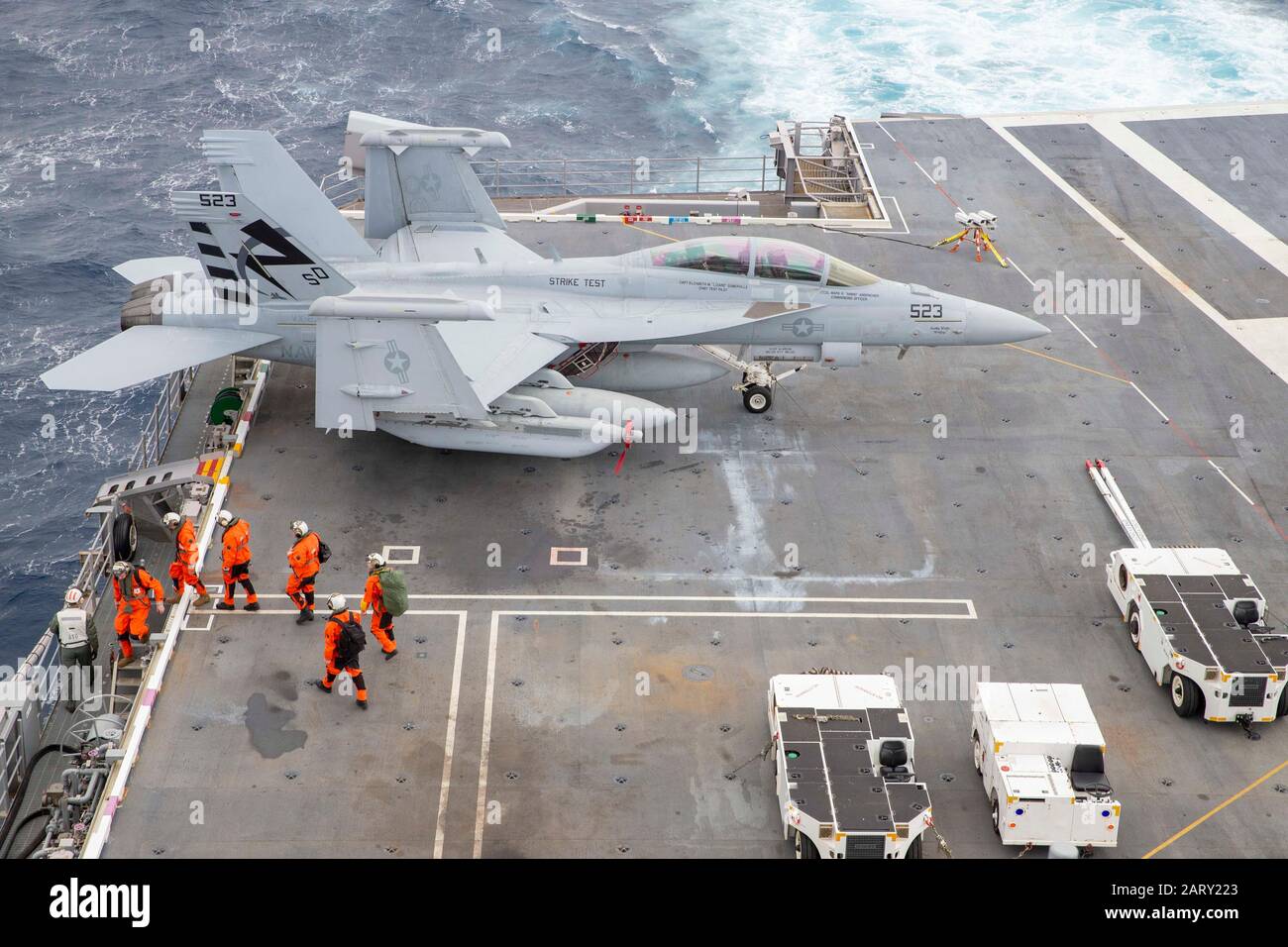 Electromagnetic aircraft launch system hi-res stock photography and ...