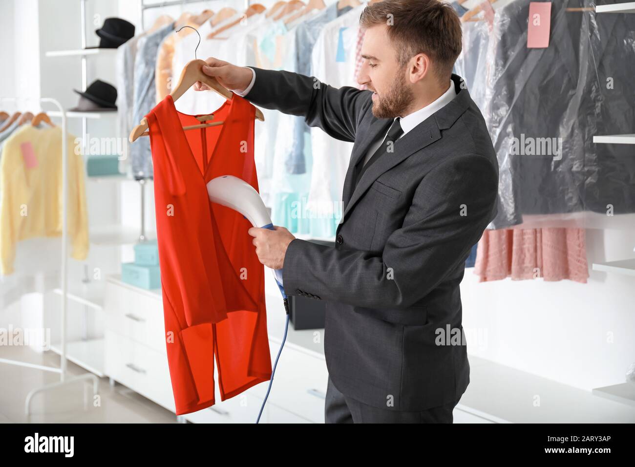 Modern laundry apparatus hi-res stock photography and images - Alamy